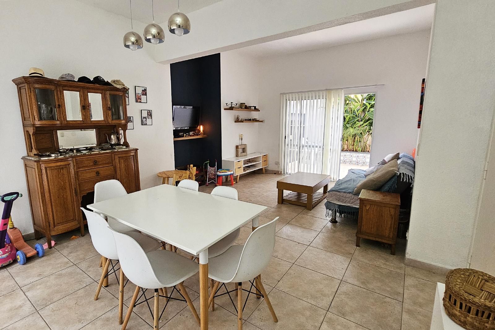 2 Bedroom Apartment for Sale in Vicente Lopez, Buenos Aires for AR ...