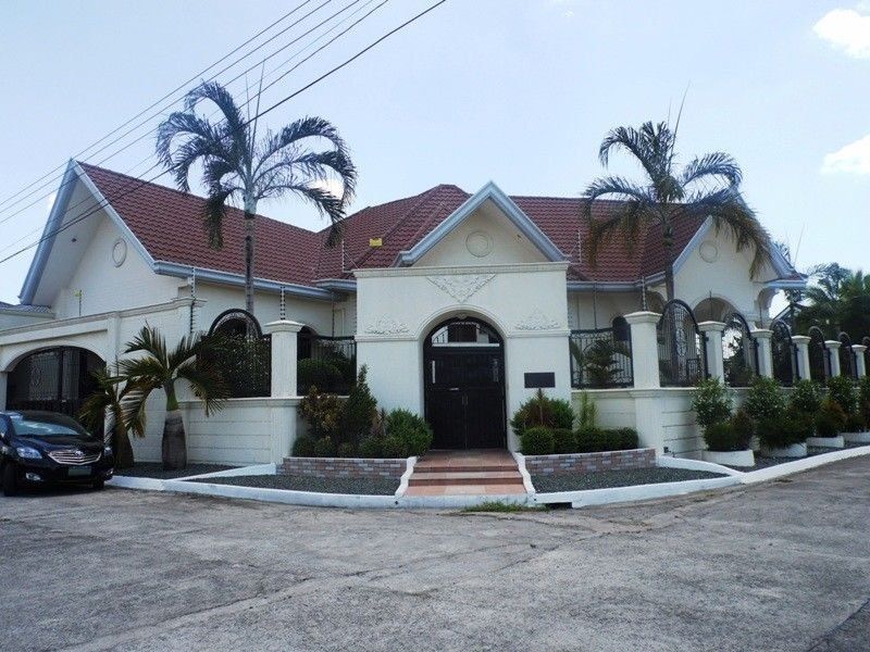 4 Bedroom House for Sale in Angeles City, Central Luzon for $679,000 ...