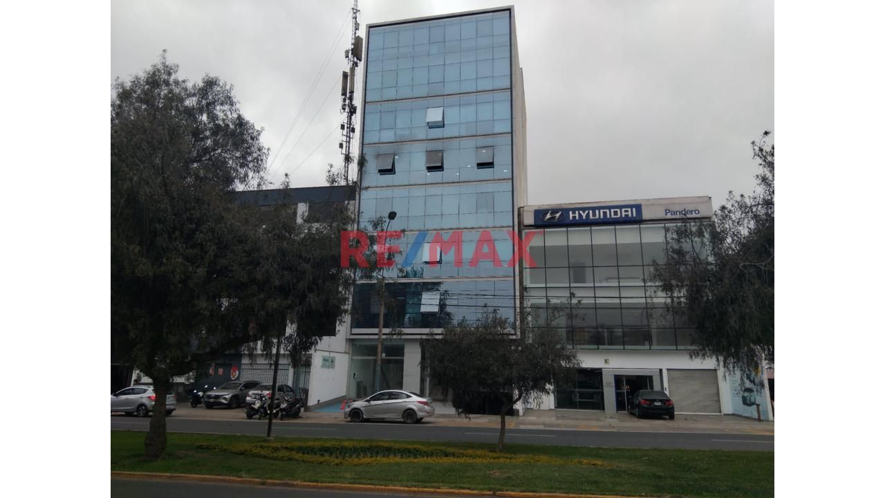 Office for Rent in San Borja, Lima for $1,000/mo | U4064774