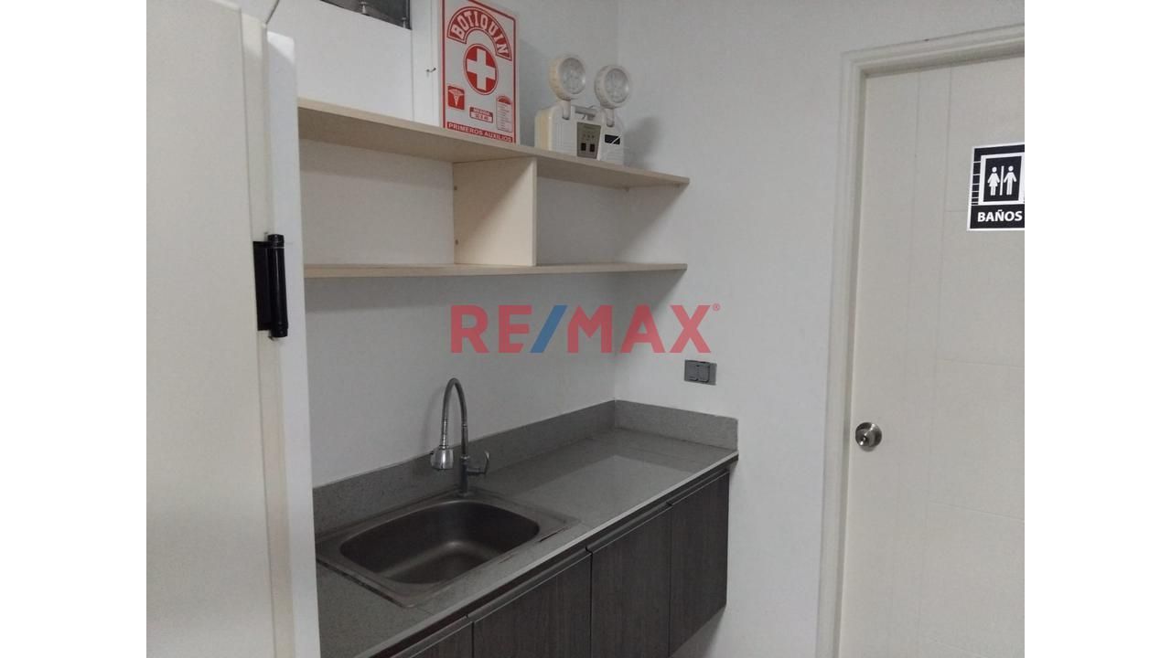 Office for Rent in San Borja, Lima for $1,000/mo | U4064774