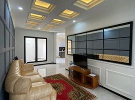 12 schlafz. Immobilien kaufen in East Jawa - AsiaVillas