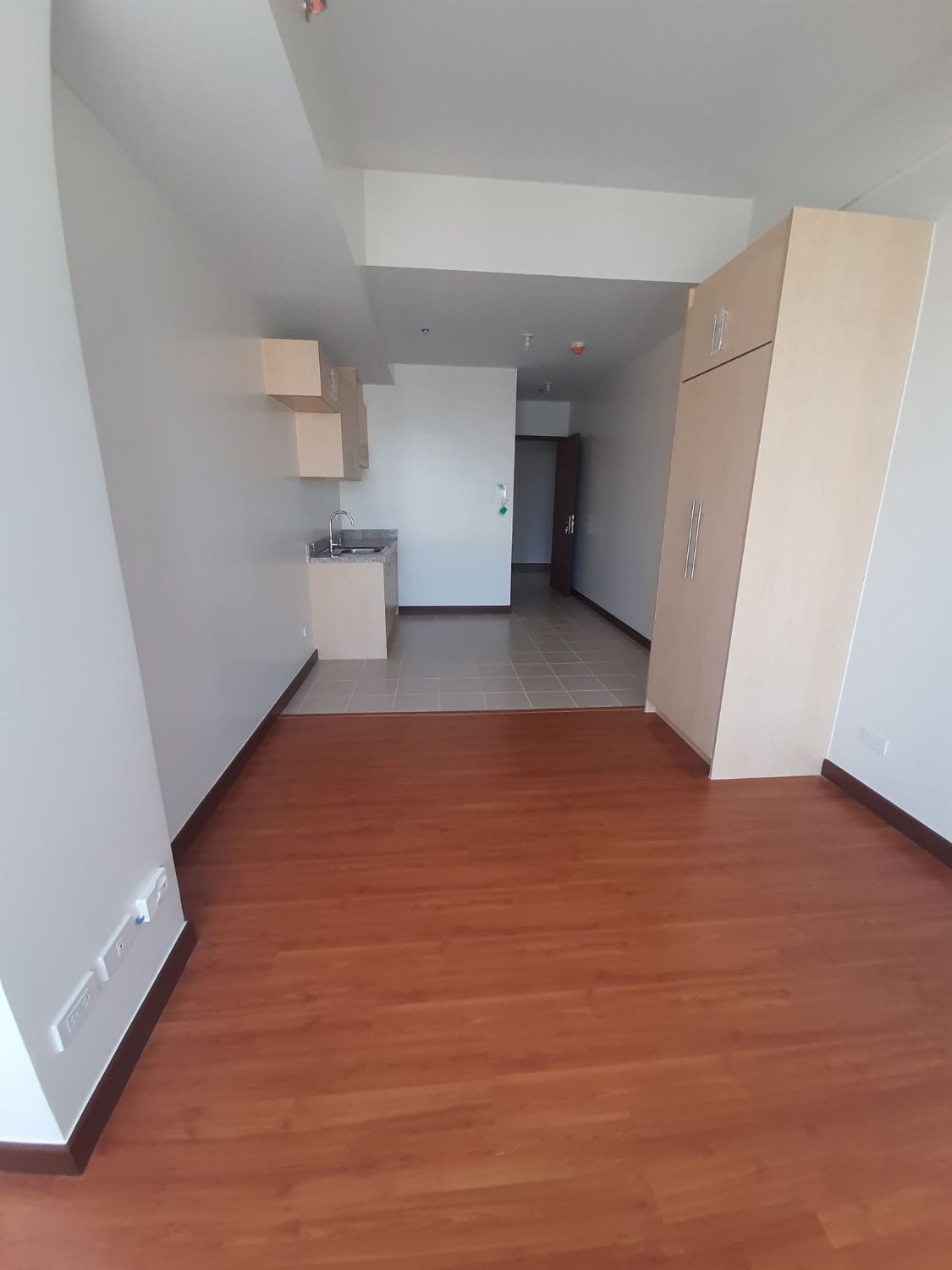 Condo for Sale in Makati City, Metro Manila for ₱5,231,055 | U2311361